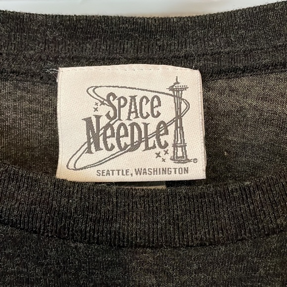 Space Needle | Shirts | Mens Vintage Space Needle Tee Medium | Poshmark